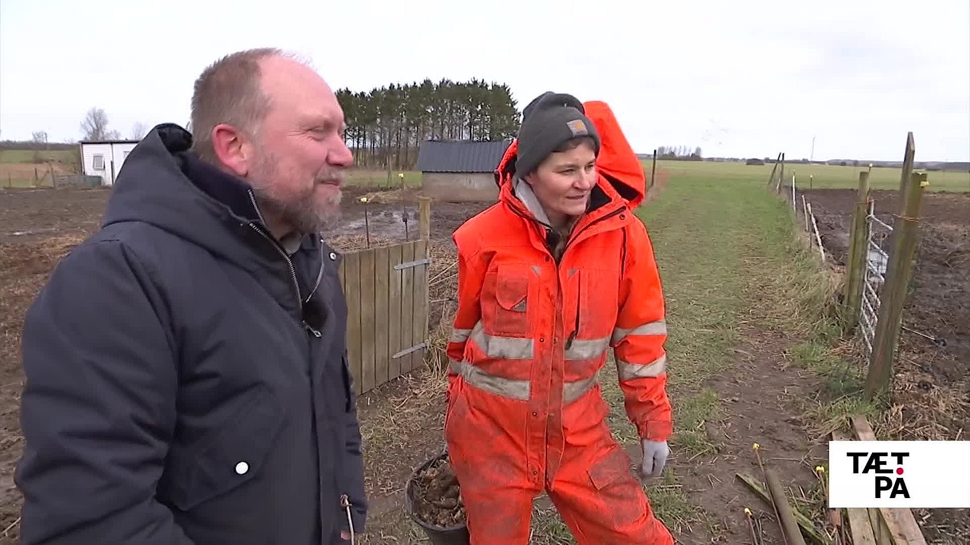 Hvor kommer maden fra? - Gårdstoften - Hvor kommer maden fra? | TV2 ØST Hvor kommer maden fra? - Gårdstoften - Hvor kommer maden fra? | TV2 ØST